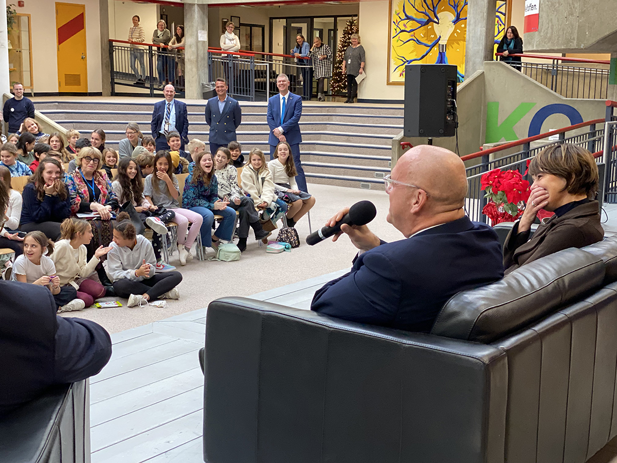 The German Ambassador visits GISW - German International School ...