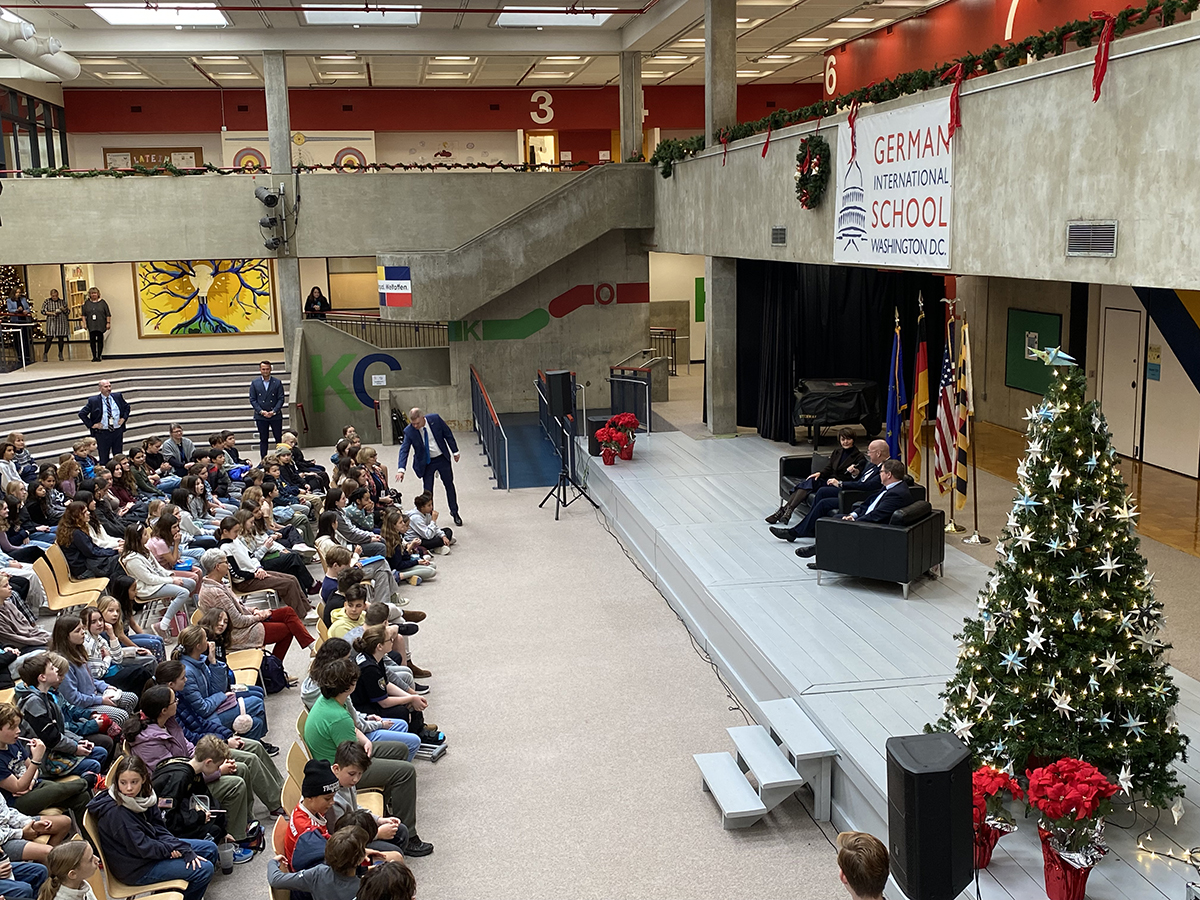 The German Ambassador visits GISW - German International School ...