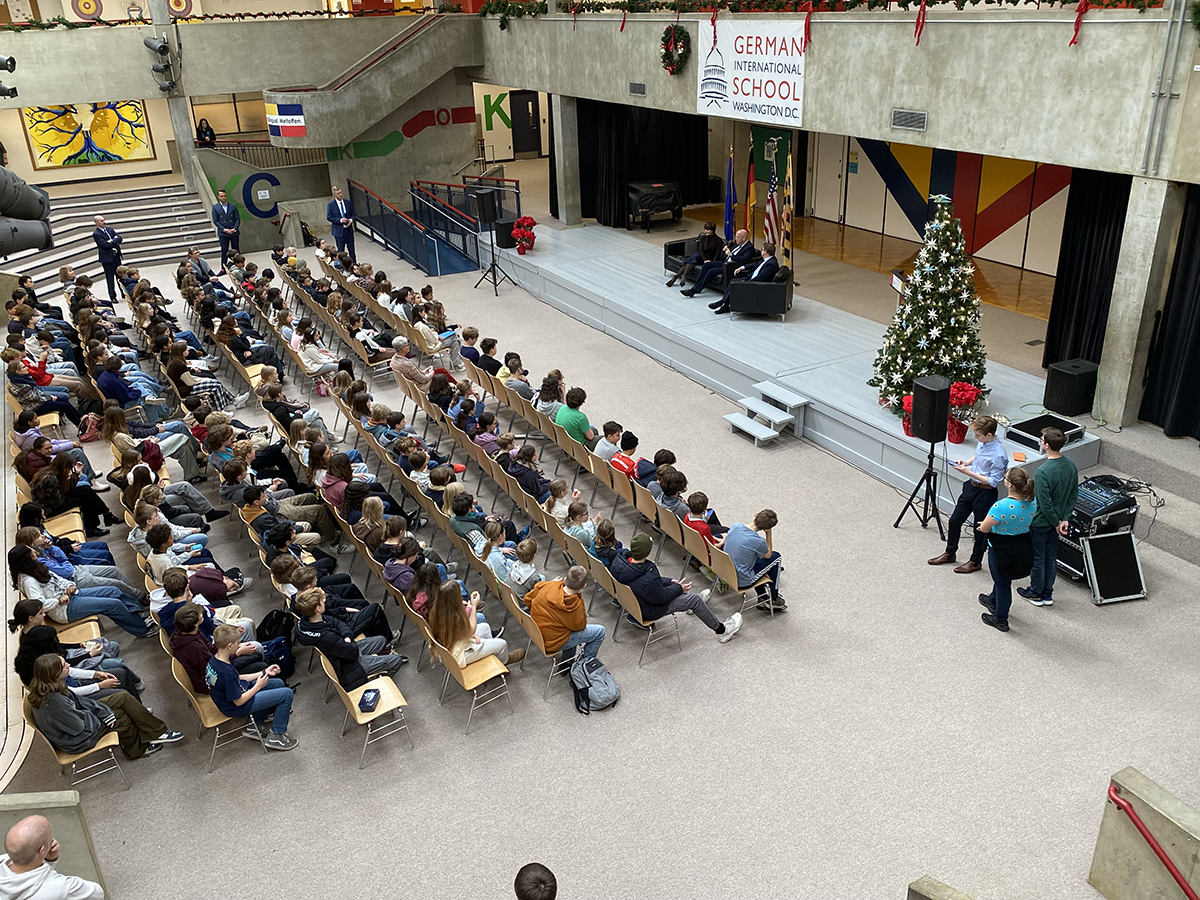 The German Ambassador visits GISW - German International School ...