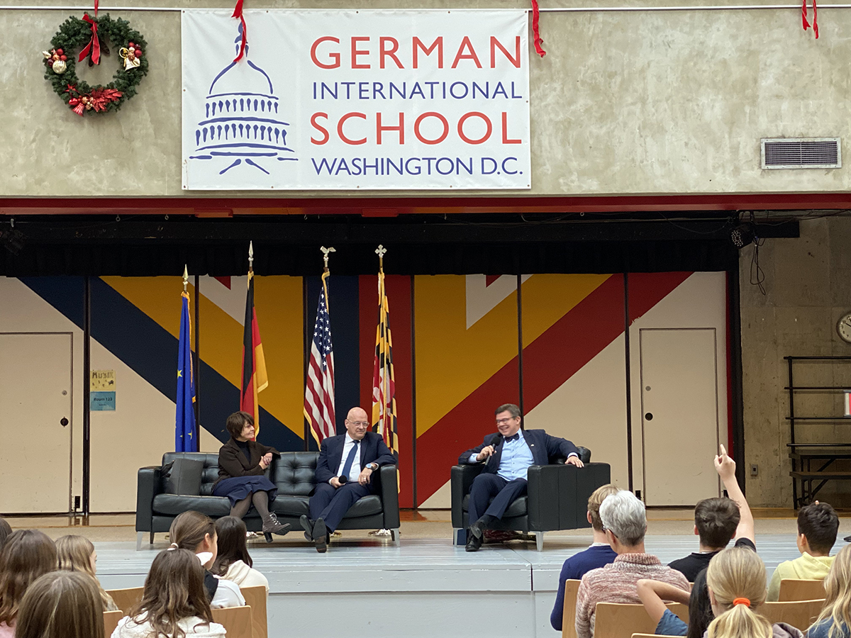 The German Ambassador visits GISW - German International School ...
